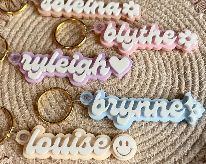 Groovy Girl Keychain Retro Girl Bag Tags Acrylic Name Keychains ...