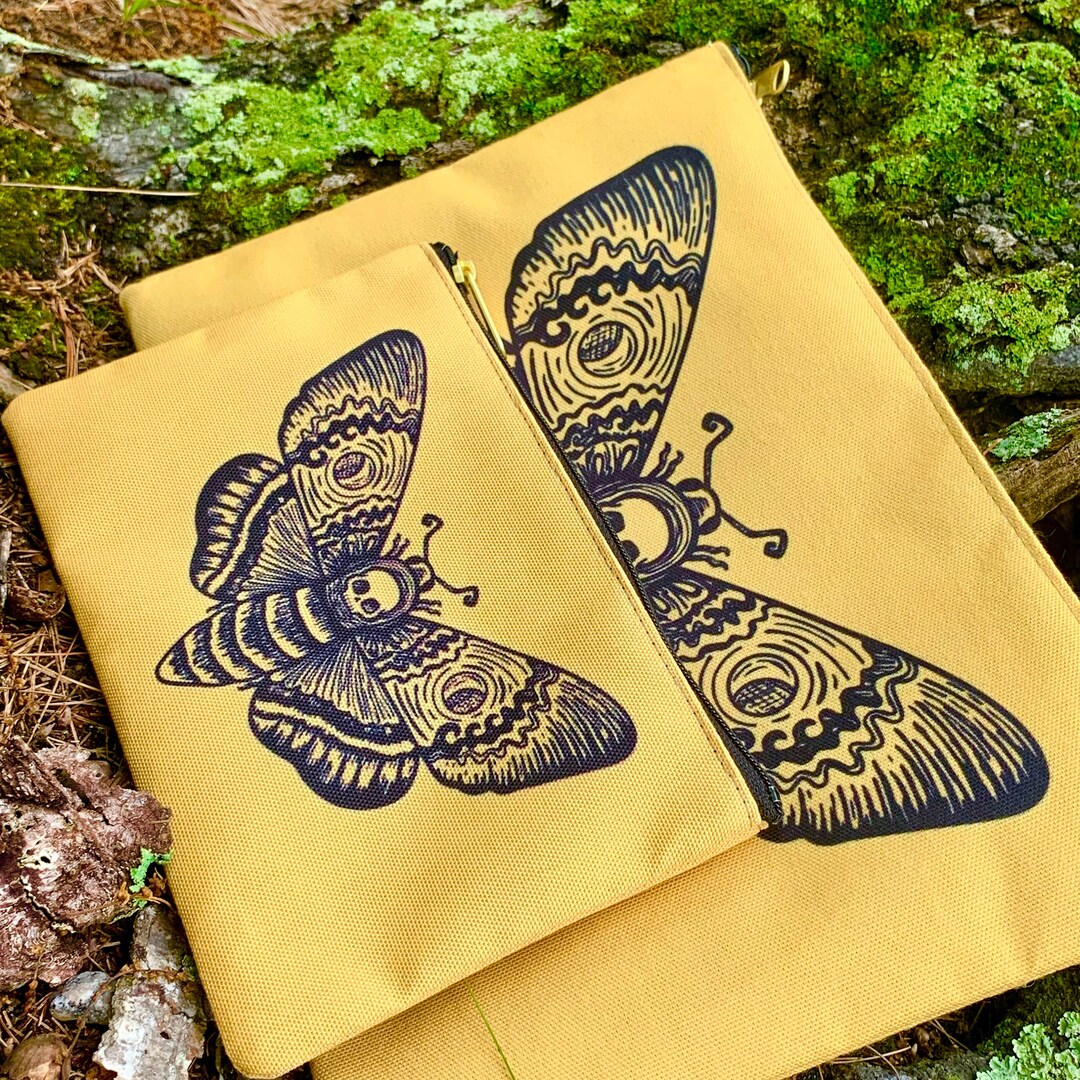 Death's Head Moth | Accessory Pouch | Hawk Moth | Acherontia | Moth ...