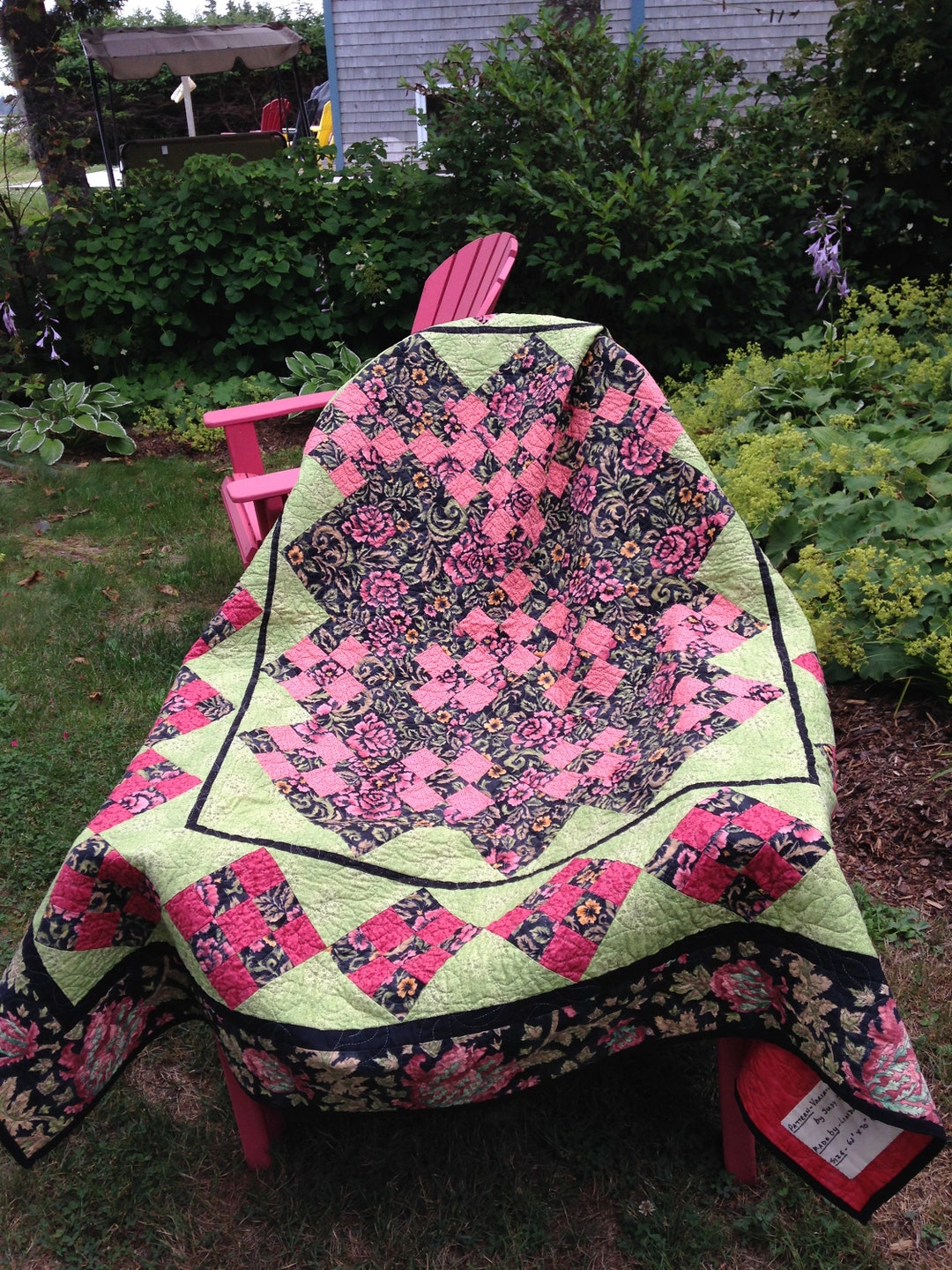 Sale -25% Traditional Quilt Pattern, Soothing Colours, Cheerful, Warm ...