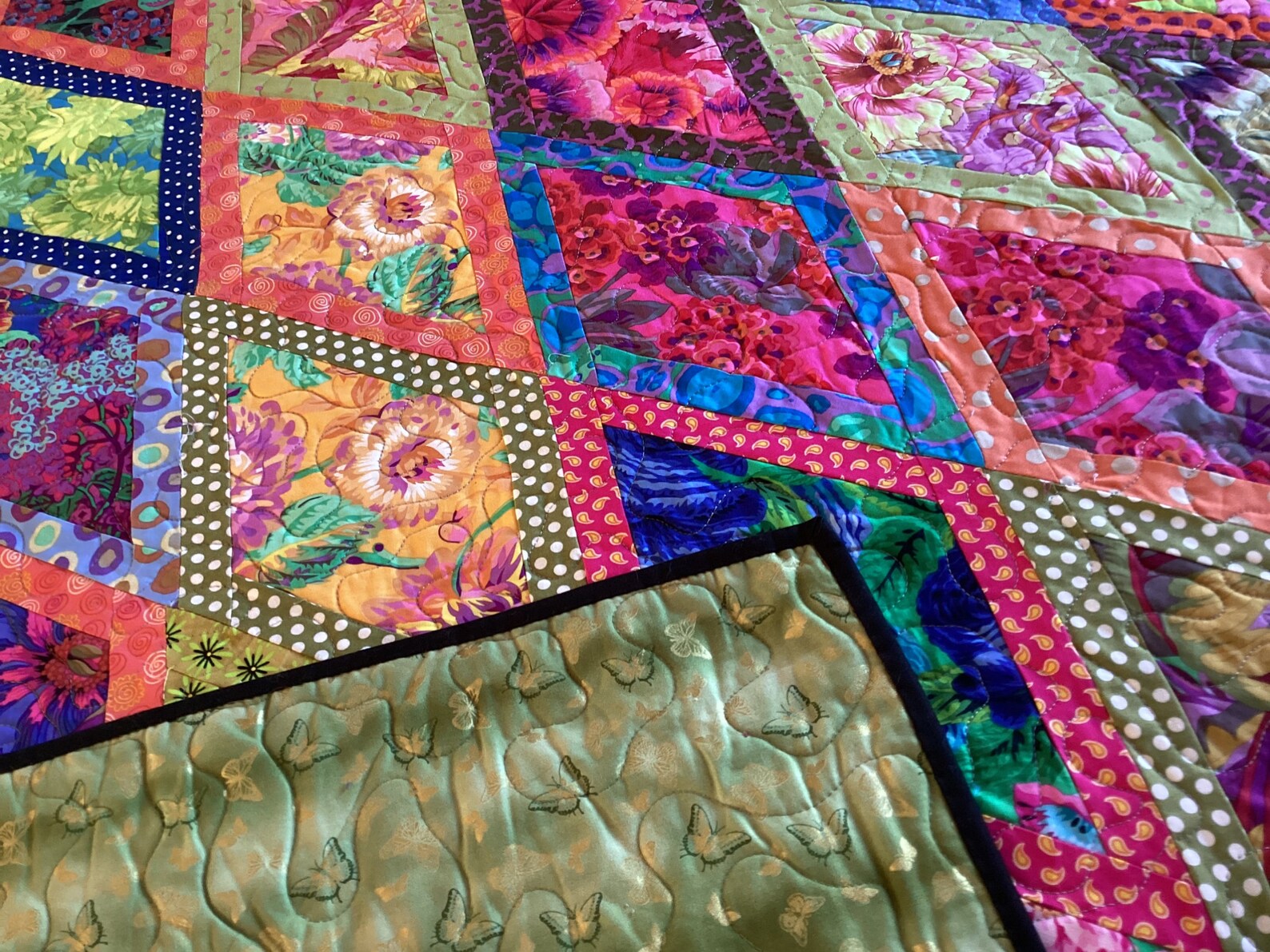Vibrant Bordered Diamond Quilt Pattern, Kaffee Fassett Fabrics, Bright, Bold Colours, Cheerful ...