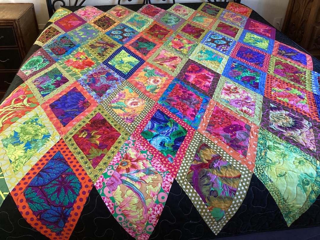 Vibrant Bordered Diamond Quilt Pattern, Kaffe Fassett Fabrics, Bright ...