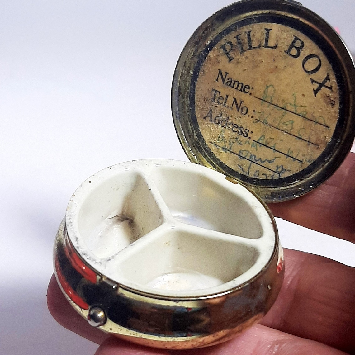 Oval Pill Box, Vintage, Gold Pill Box, New Vintage Pill Box, Collection ...