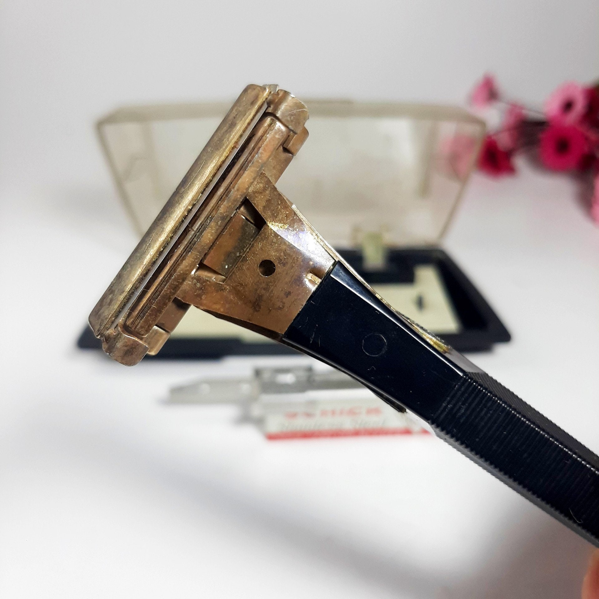 Vintage Safety Kit Razor and Stainless Blades, SCHICK Brand, Shaver ...