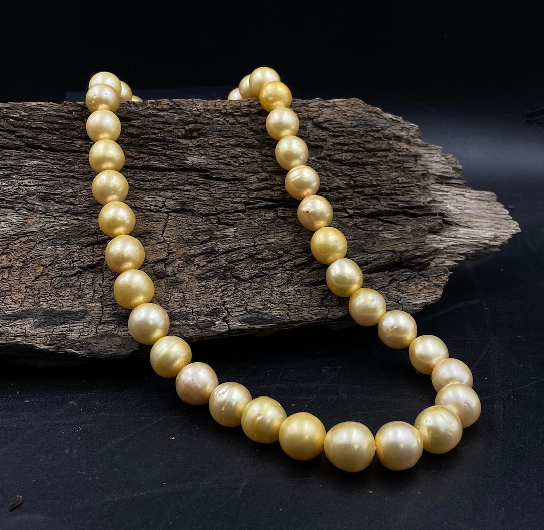 Vintage South Sea Pearl Necklace: Golden Salt Water Pearls, 18 Inch - Etsy