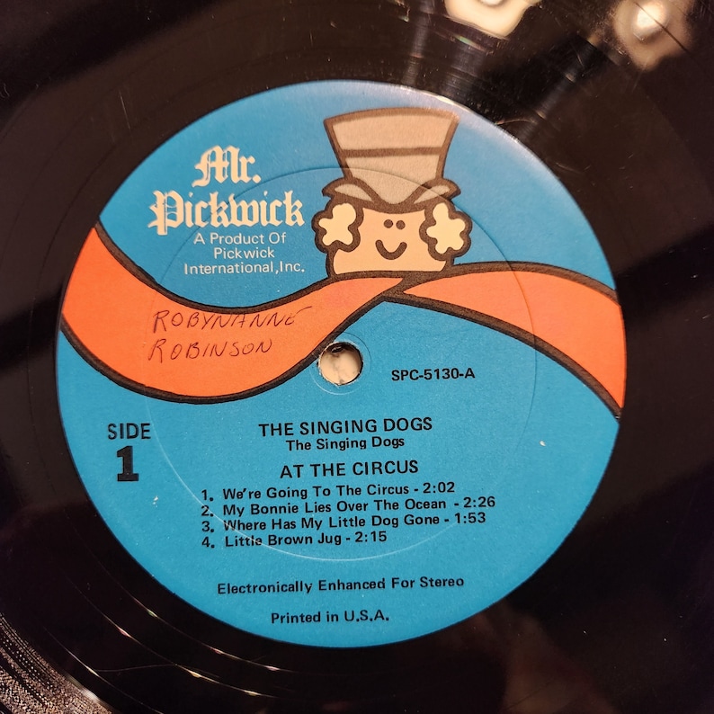 Singing Dogs the Dog-gonest Collection of Real Canine Crooners Ever ...