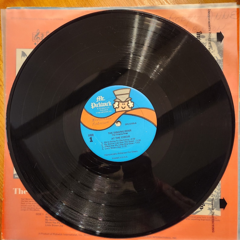 Singing Dogs the Dog-gonest Collection of Real Canine Crooners Ever ...