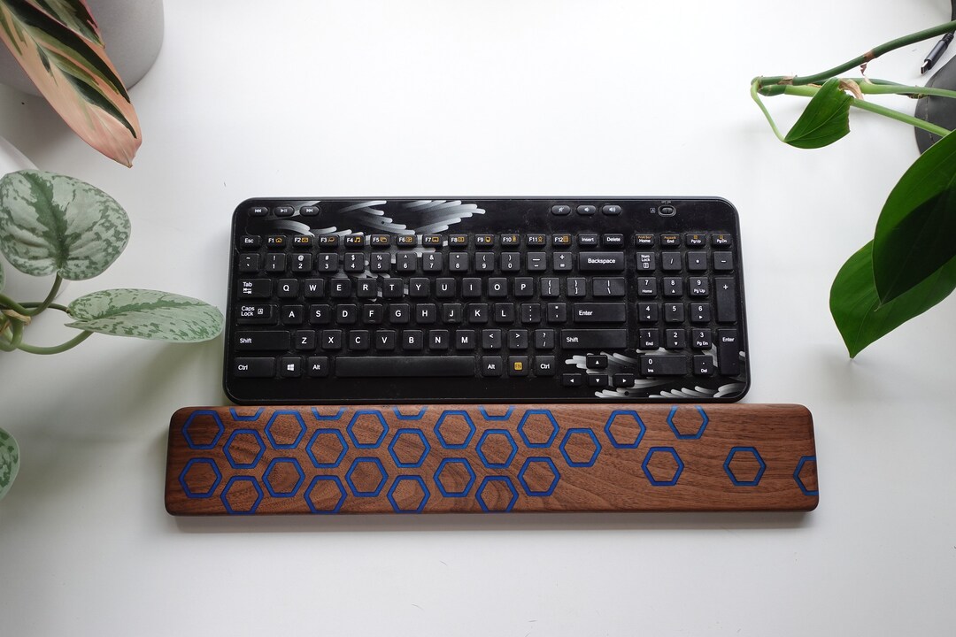 Mechanical Keyboard Wrist Rest-black Walnut Resin-handmade-left to ...