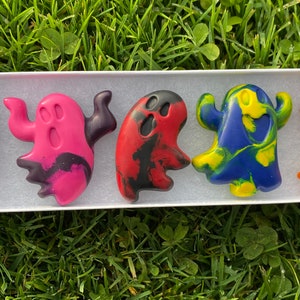 Ghost Crayons - Etsy