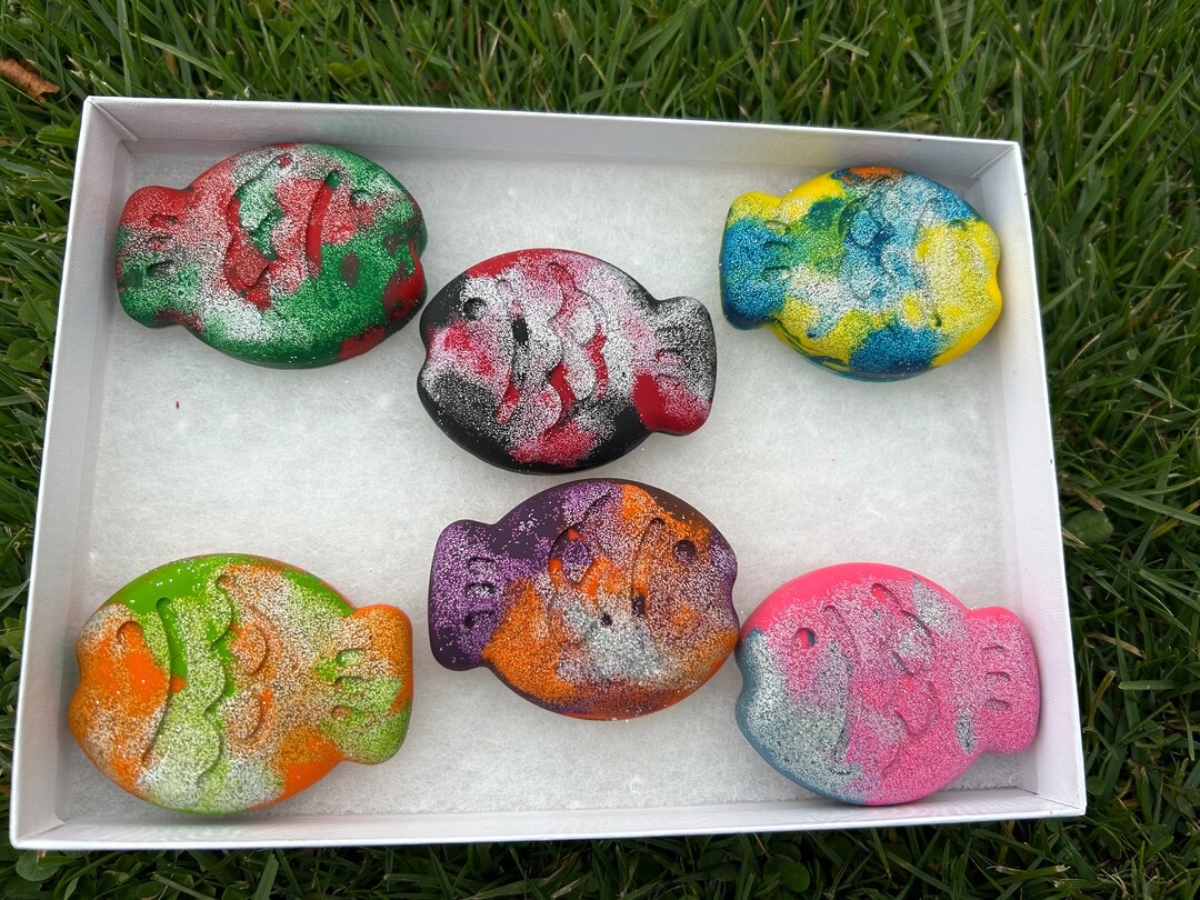 Lage Fish Crayons - Etsy