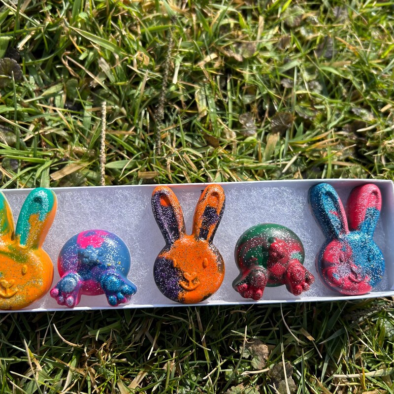 MakaylasCrayons - Etsy