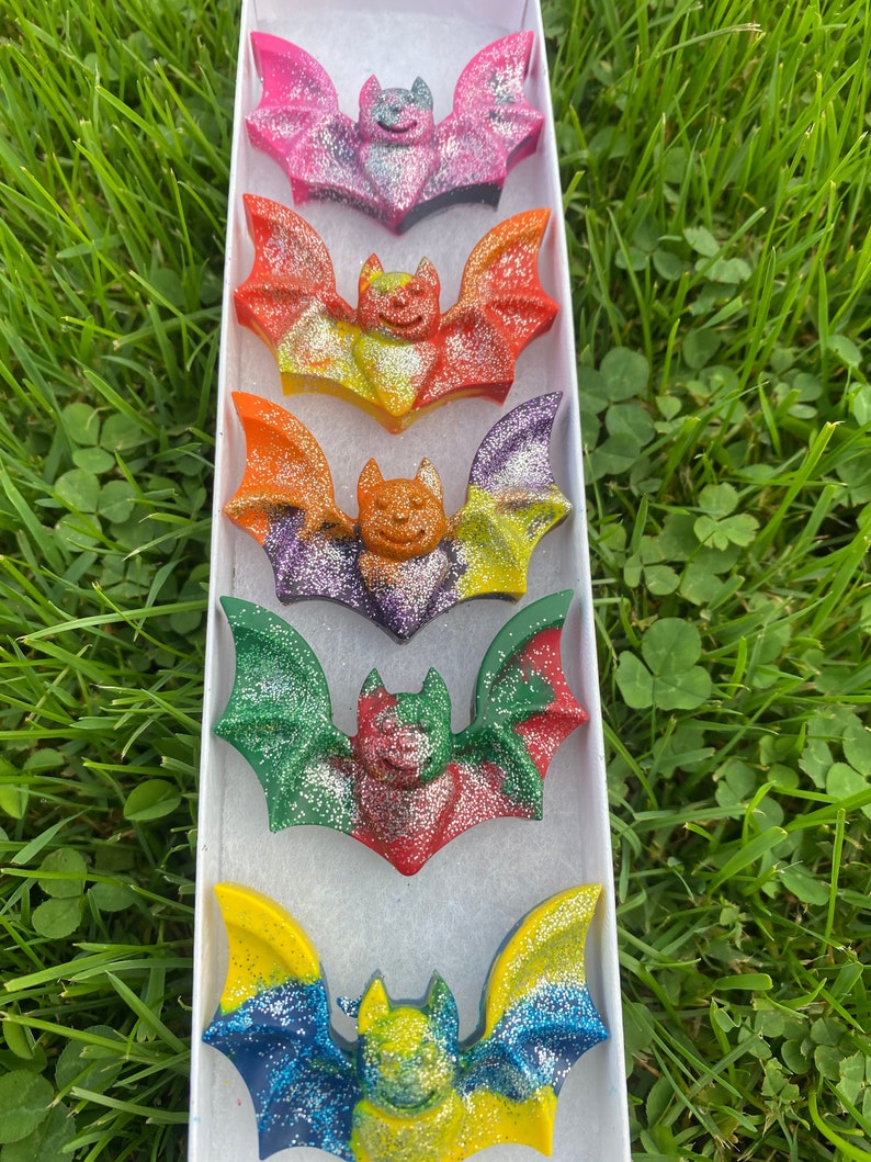 Bat Crayons - Etsy