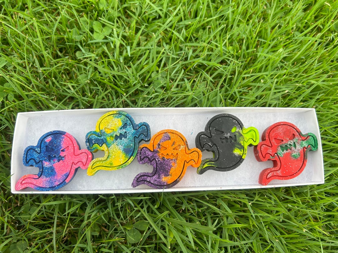 Spooky Ghost Crayons Set for Kids - Etsy