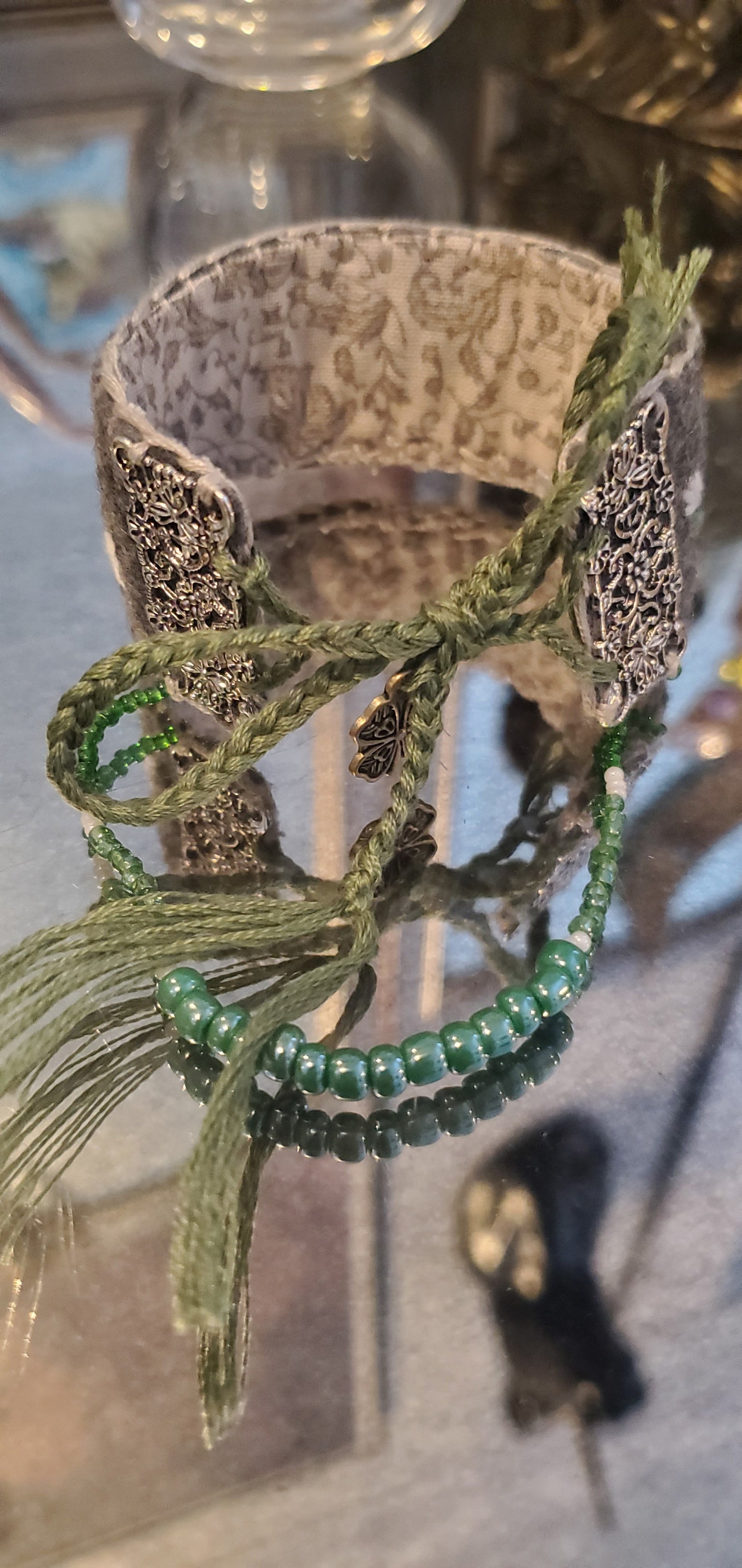 Hand Embroidered Beaded Strand Bracelet Shamrock Luck of the Irish ...