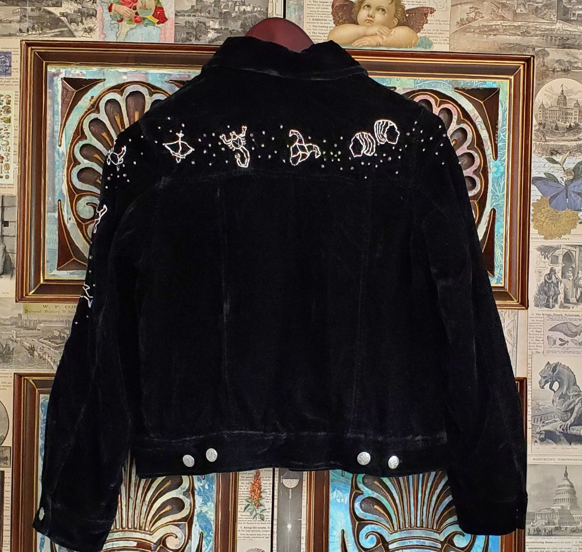 Celestial Zodiac Hand Embroidered Black Velvet Jacket Size Medium Star ...