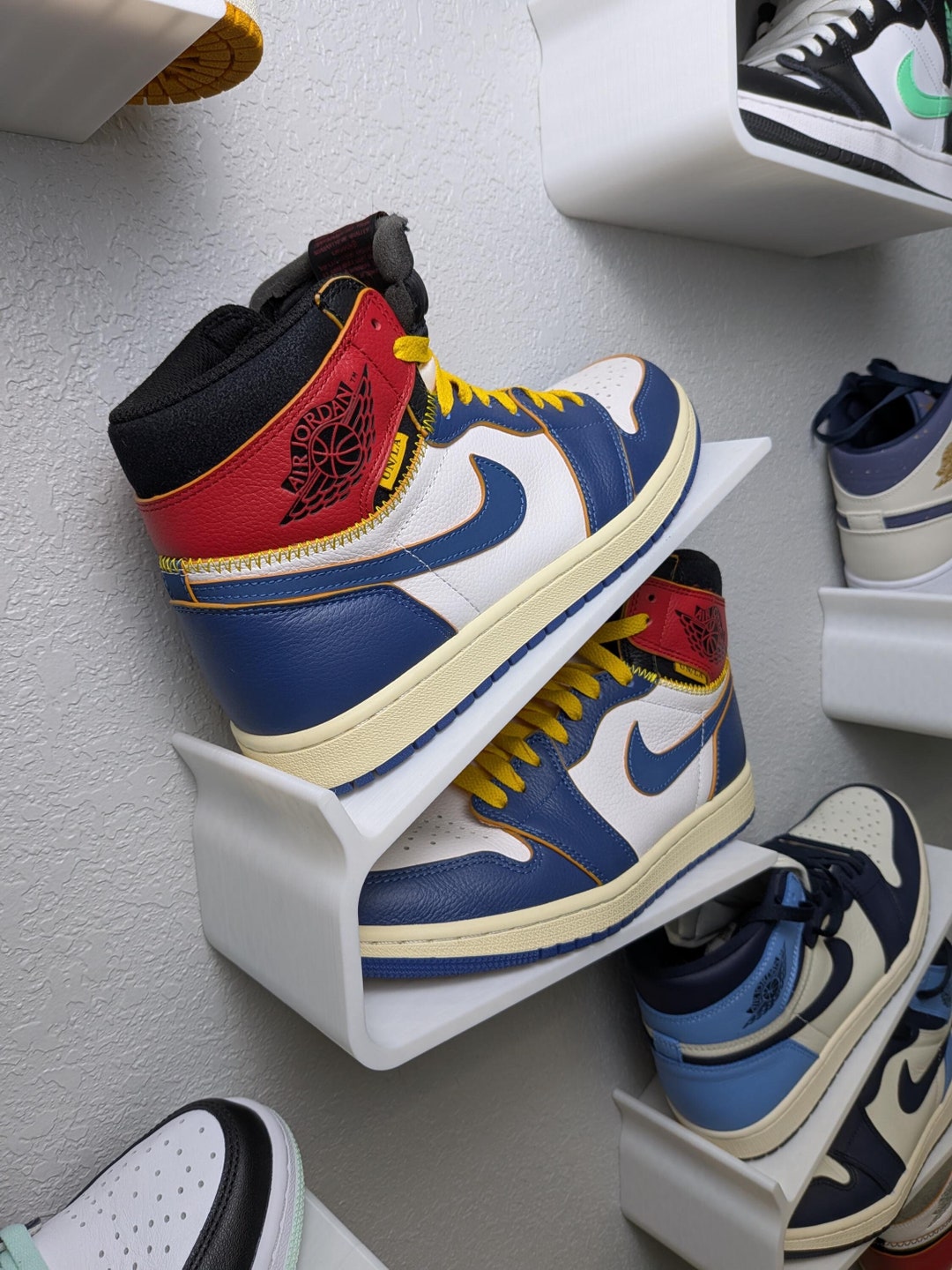 Sneaker Wall Mount 10-pack - Floating Shoe Display for Collections ...