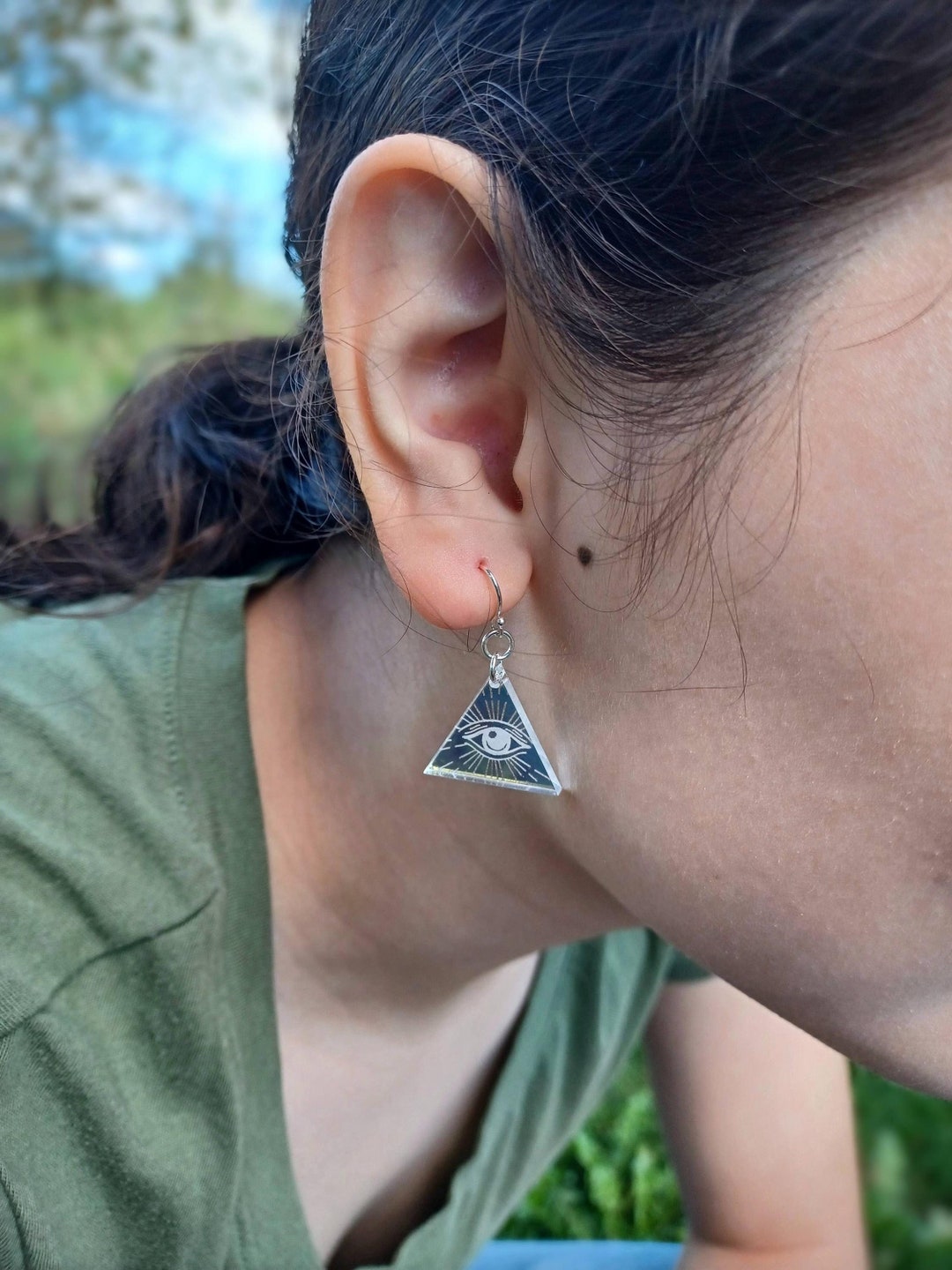 Holographic All Seeing Eye Pyramid - Etsy