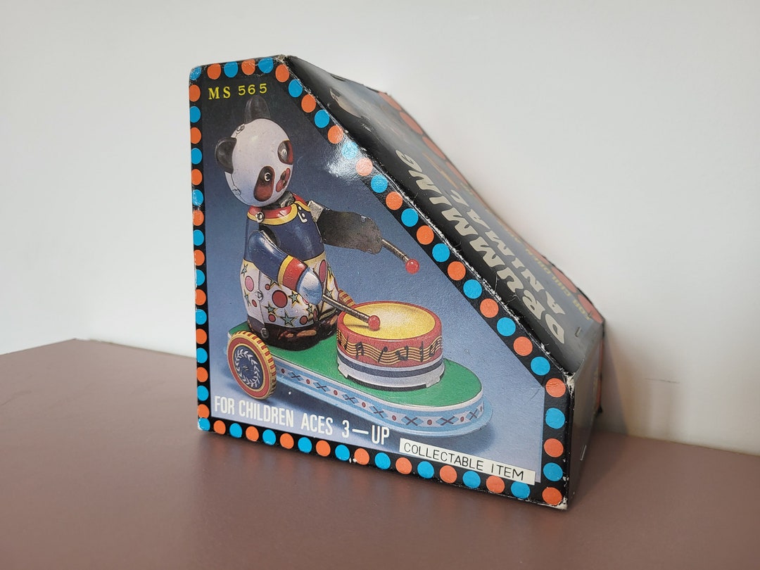 Vintage Collectable Toy. Vintage Wind up Panda Toy Playing Drums ...