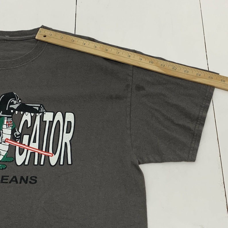Vintage Mens Shirt Dark Grey darth Gator New Orleans Short Sleeve - Etsy