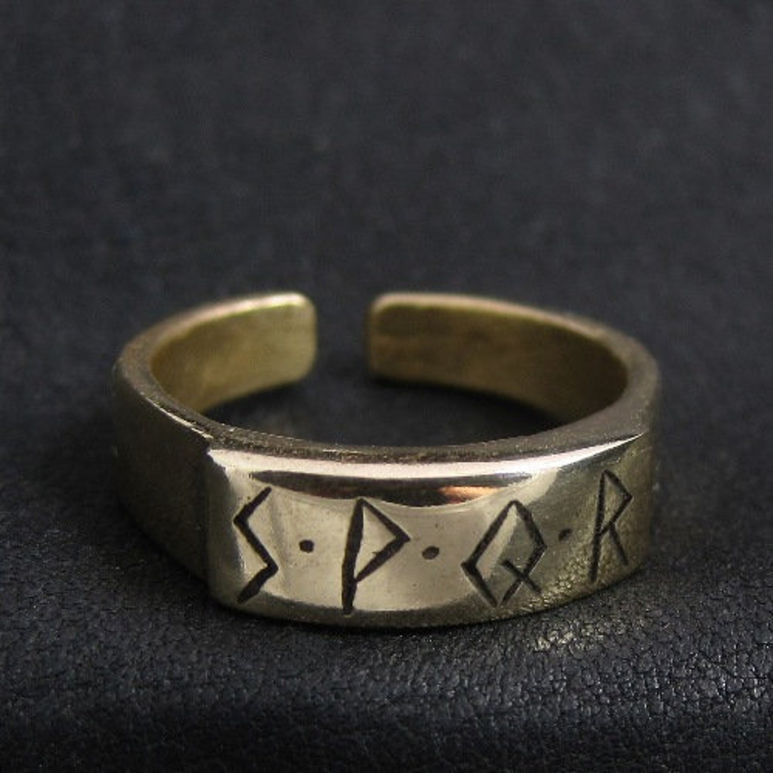 Solid Bronze SPQR Ring From Ancient Rome. Roman Empire - Etsy