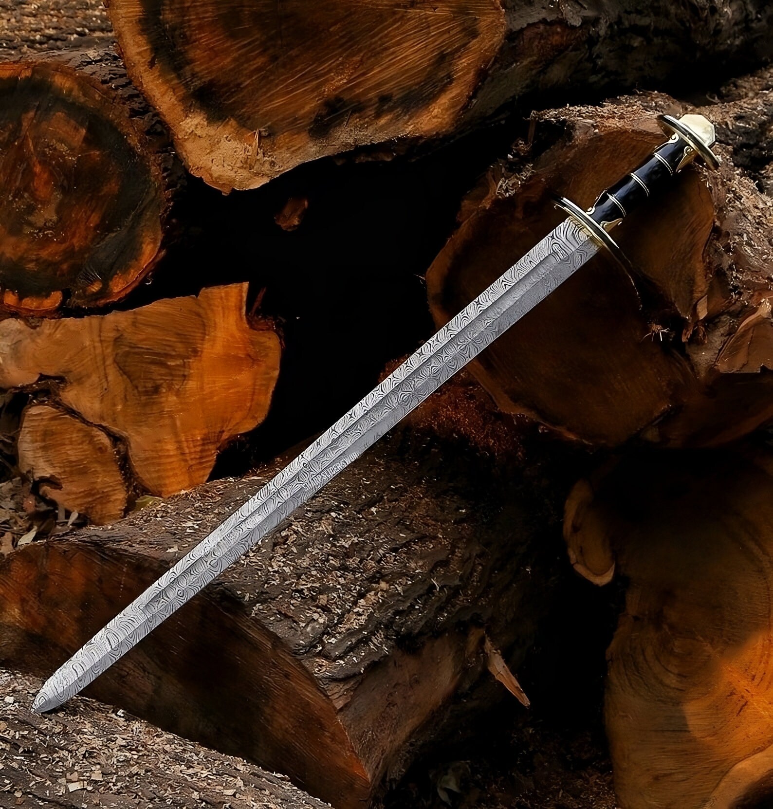 Customized Magnificent Battle Sword, Damascus Forged Combat Sword ...