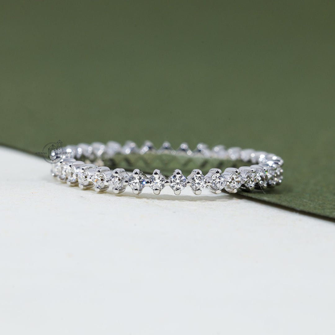 14K Gold Dainty Shared Prong Ring Bubble Prong Set Round Moissanite ...