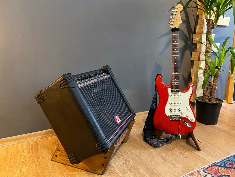 Amp Stand, Amplifier Stand, Speaker Stand, Musician's Gear, Pedalboard ...