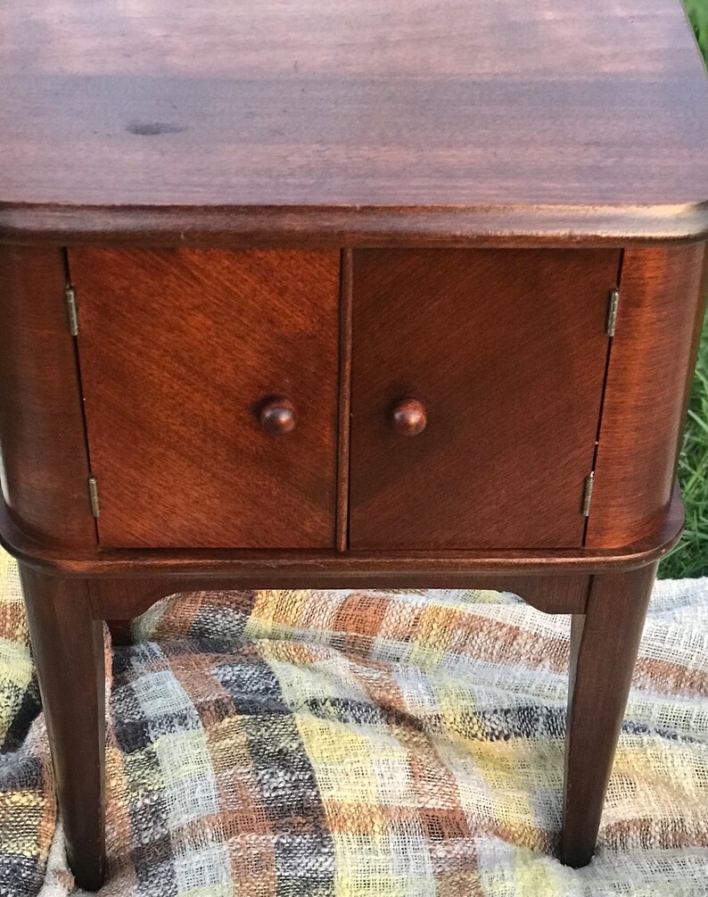 Small Vintage Side Table - Etsy