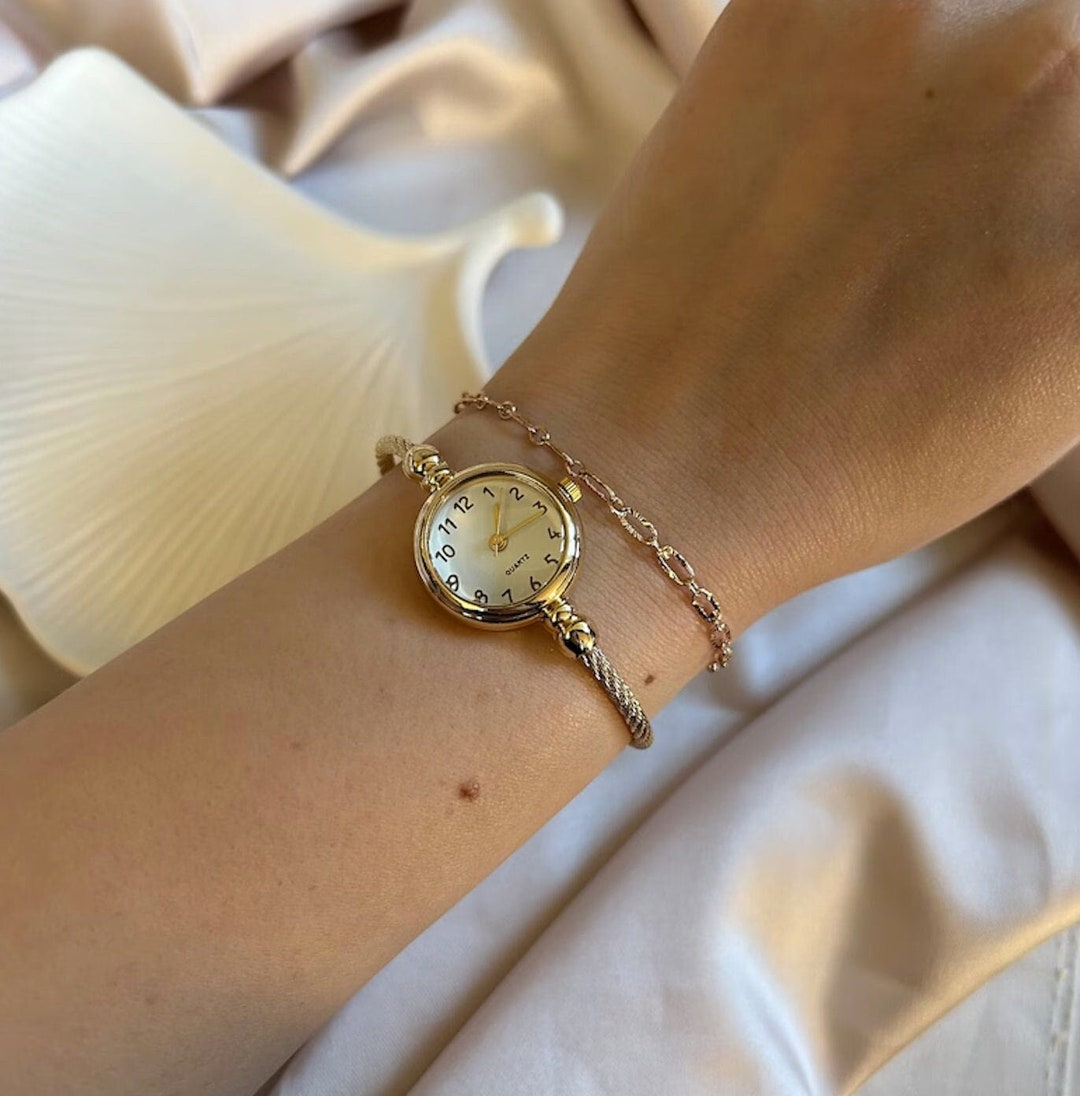 Alice Watch, Round Gold Watch, Minimalist Watch, 14k Plated Gold Watch ...