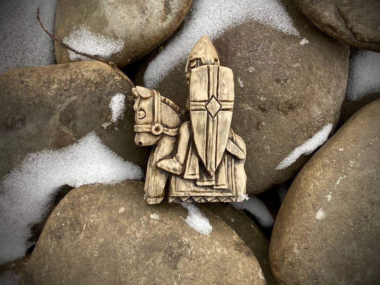 Horseman Medieval Chess Pieces From the Scottish Island of Lewis - Etsy