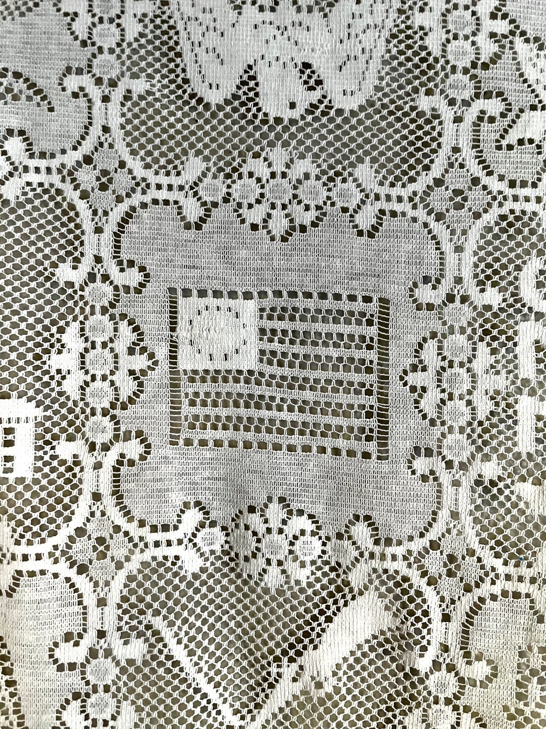Vintage Cotton Lace, US Bicentennial Tablecloth, Lovely White Lace ...