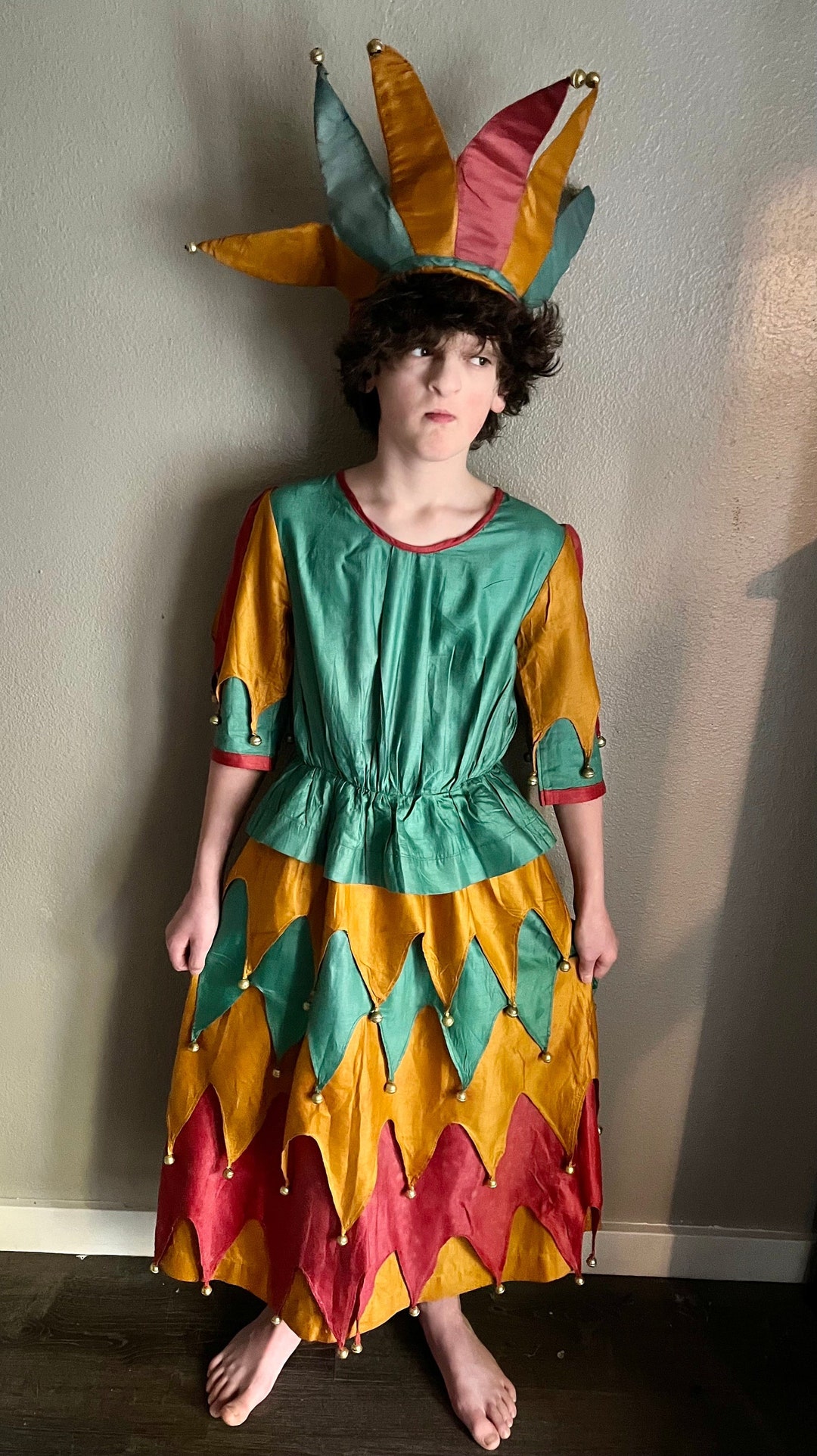 Antique Theater Costume, Harlequin Jester Pirouette Clown, Crown W ...