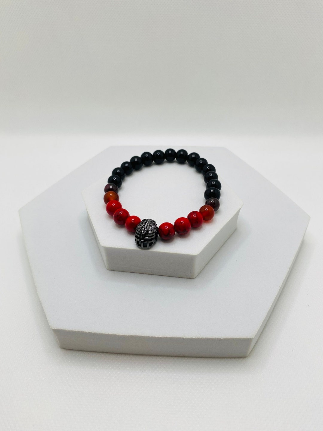 Atlanta Falcons Bracelet: Gemstone Bead Bracelet With Football Helmet ...