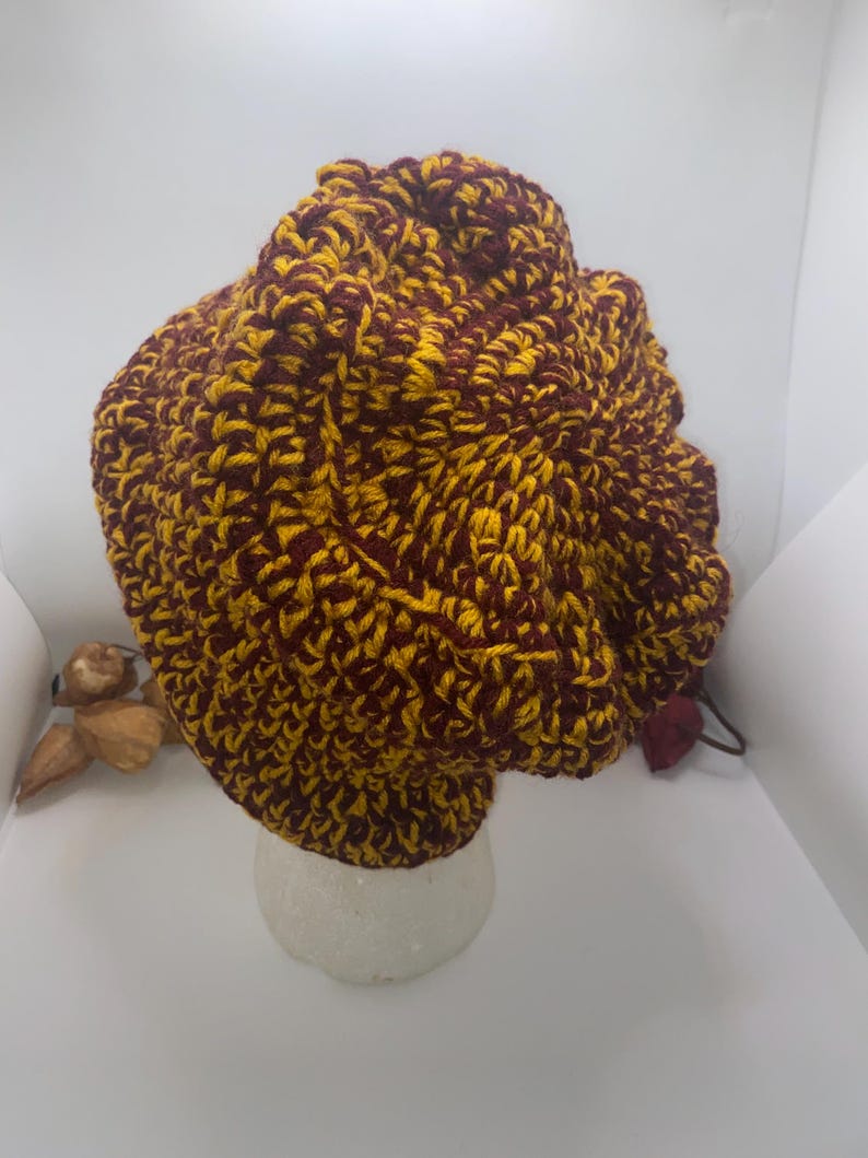USC Trojans Crochet Hat: Gold & Crimson Beanie, Handmade College ...
