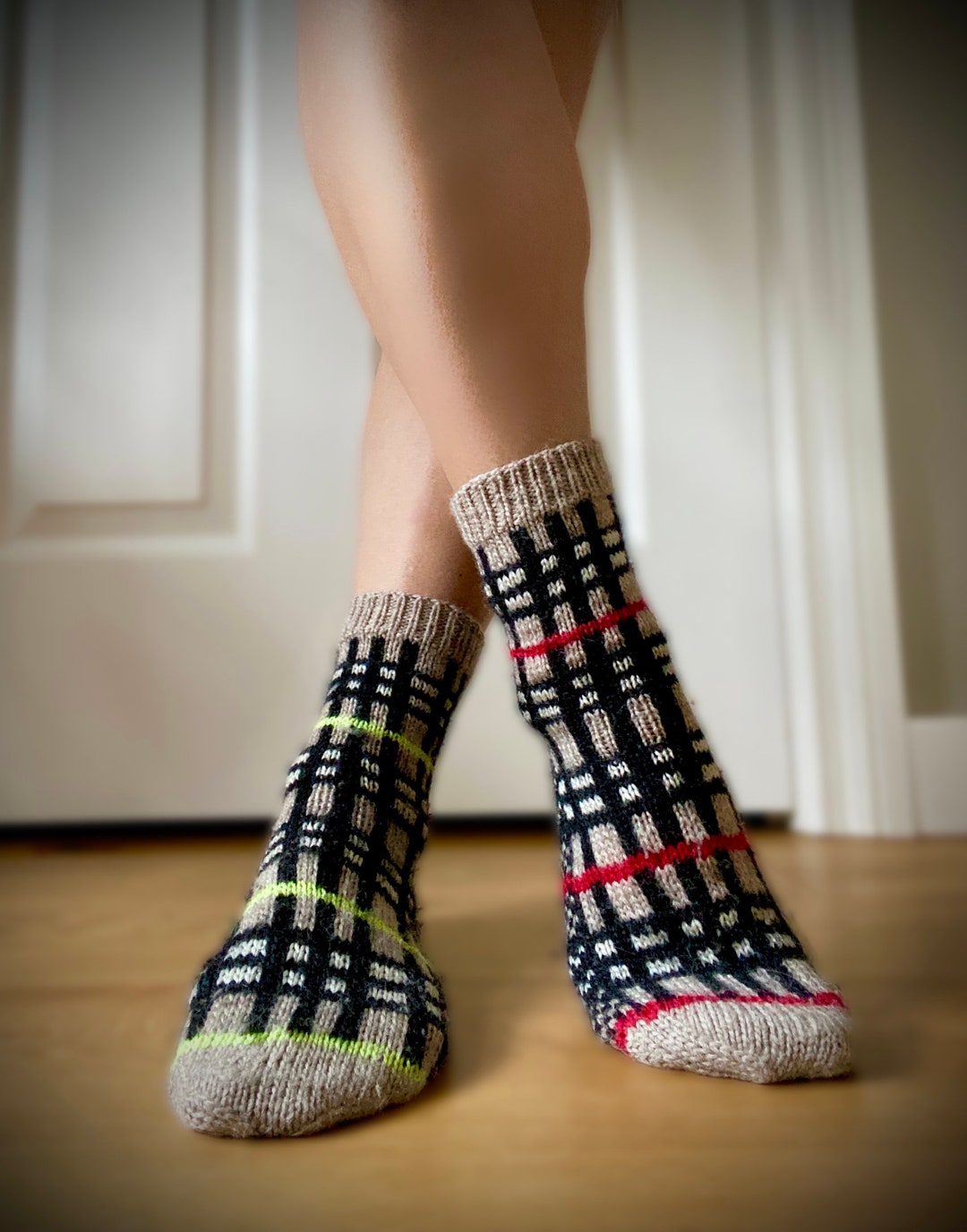 Colorwork Sock Knitting Pattern Plaid - Digital Download - BB Checks - Etsy