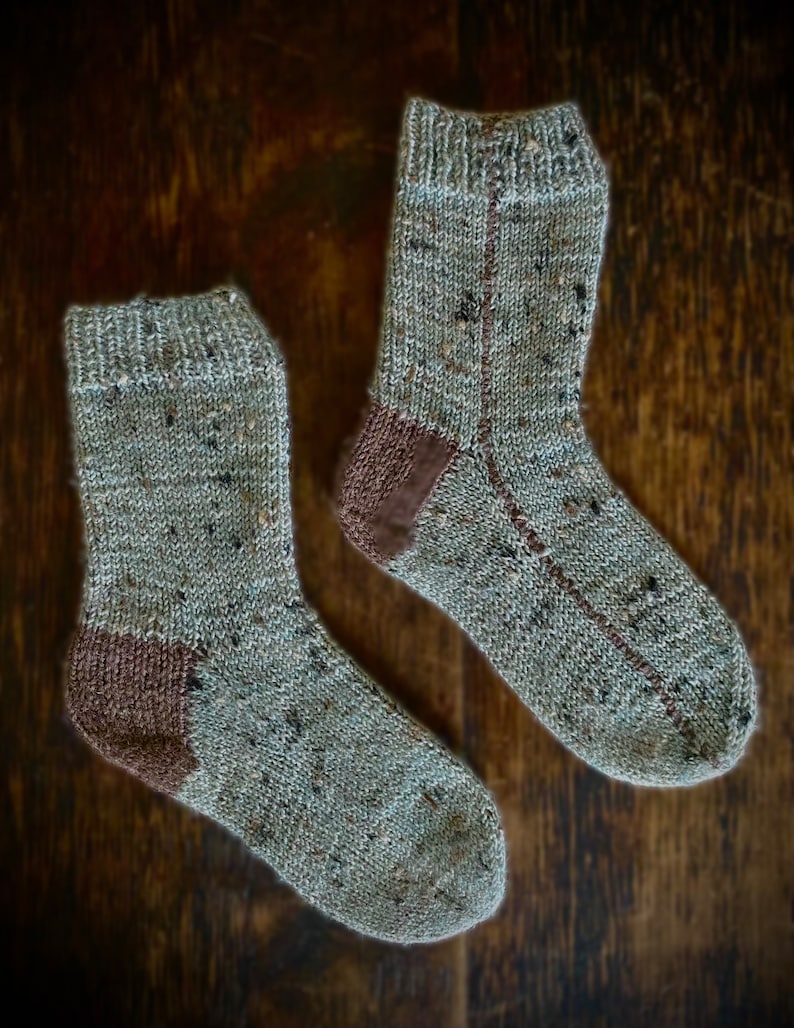 Easy Beginner Sock Knitting Pattern, Socks Knit Flat, Two Needle Sock ...