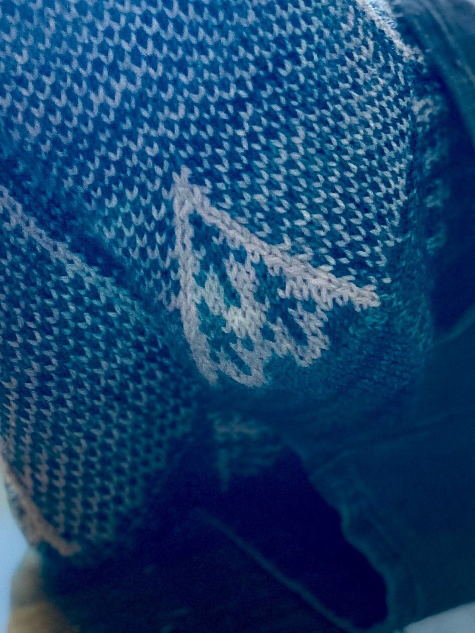 Simple Colorwork Sock Knitting Pattern, Knit Sock Pattern for Men and ...