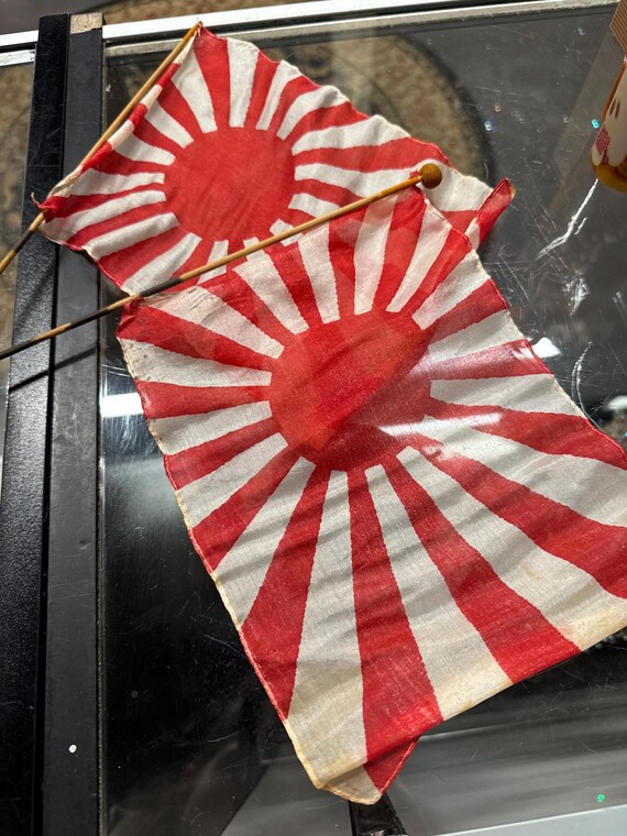 Original WWII Rising Sun Parade Flag Collectible Mem… - Gem
