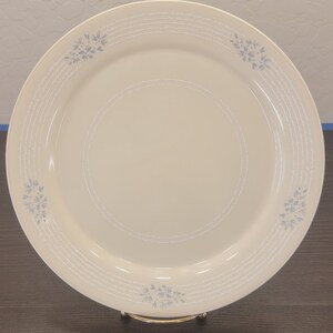 Corelle Lace Bouquet Dinnerware 4 Dinner Plates 4 Luncheon - Etsy