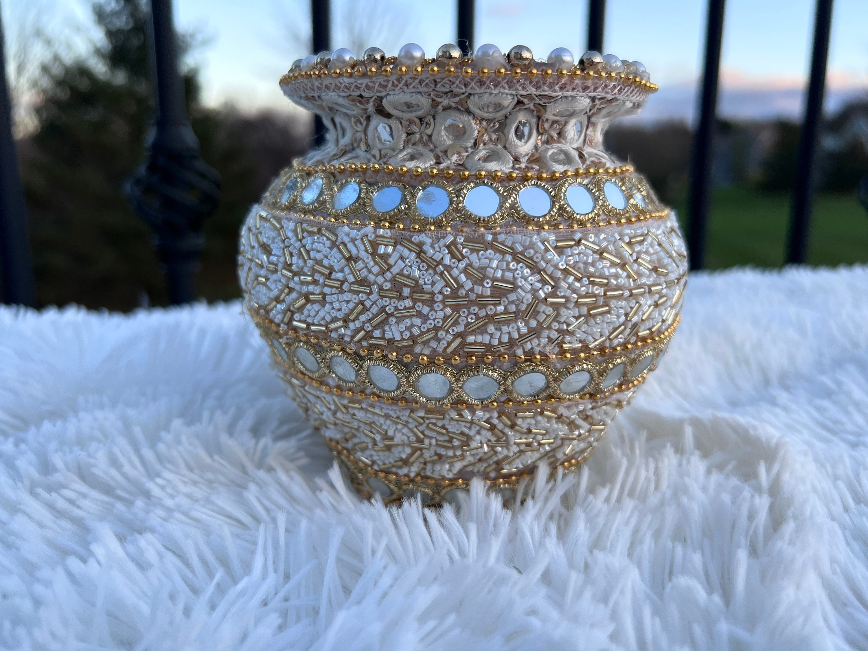 Decorative Large Kalash, Decorative Mirror Matki, Gold Matki, Puja ...