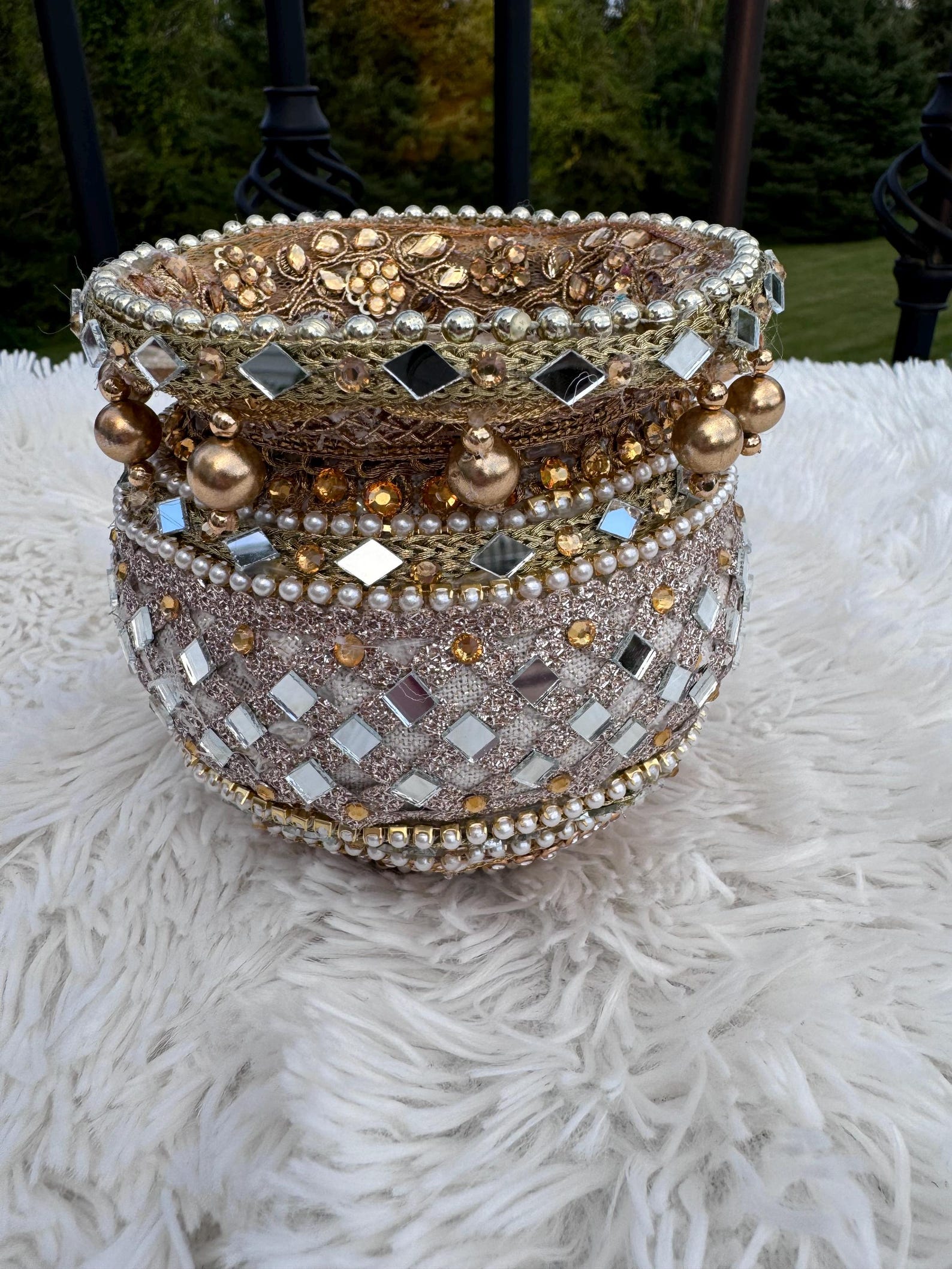 Decorative Large Kalash, Decorative Mirror Matki, Gold Matki, Puja ...