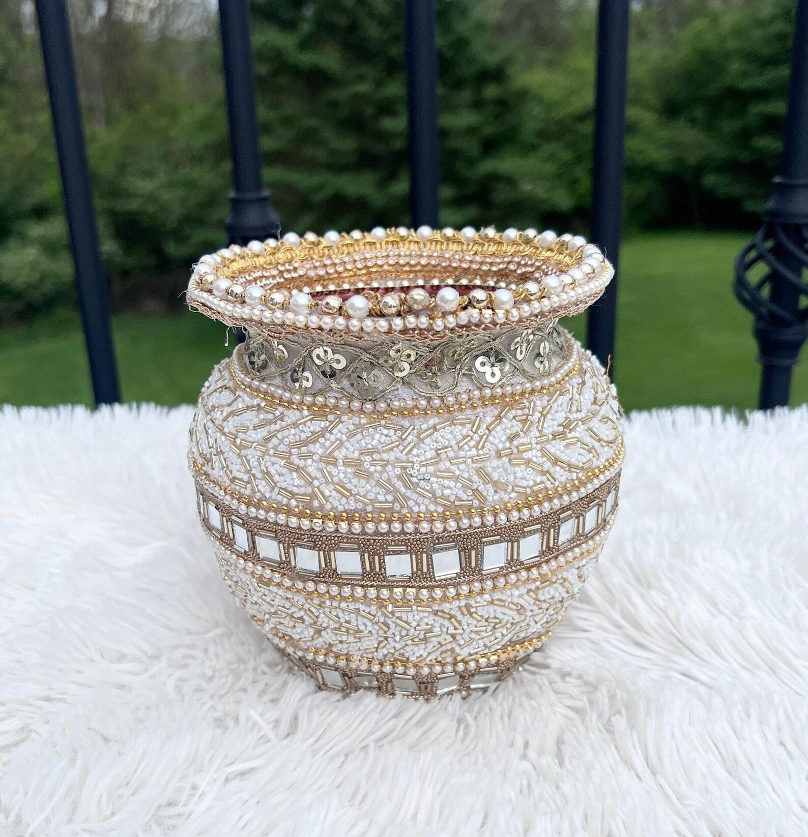 Decorative Large Kalash, Decorative Mirror Matki, Gold Matki, Puja ...