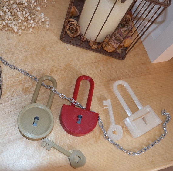 Hello Neighbor working Lock and Key | Etsy