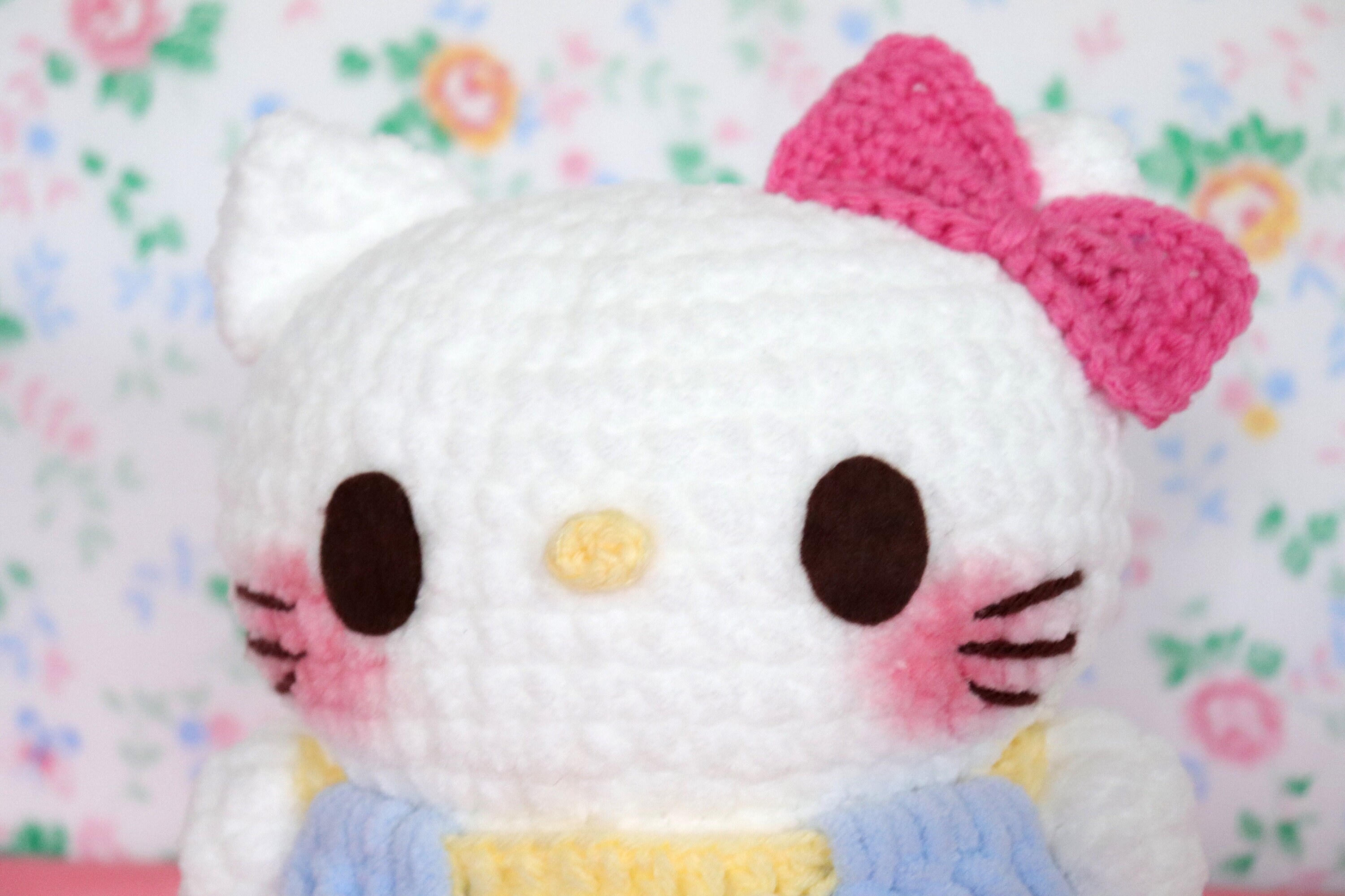Crochet Sanrio Hello Kitty Cat Big Plushy Stuffy Kawaii Cute Amigurumi ...
