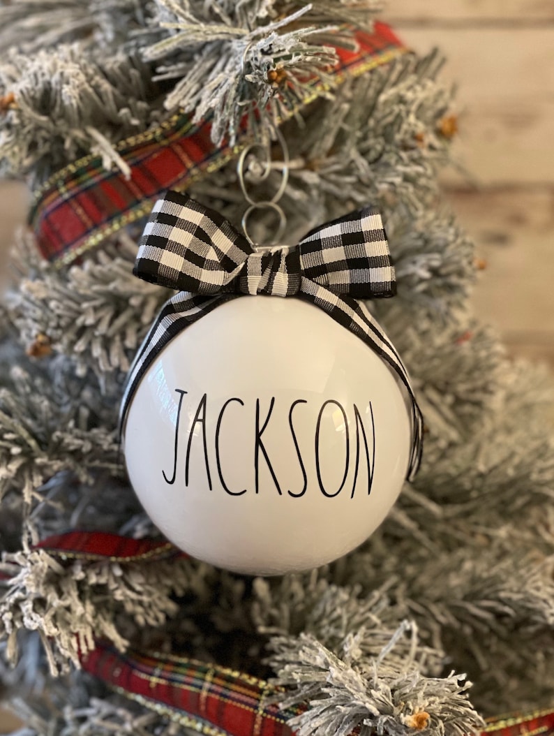 Personalized Round Christmas Ornament - Etsy