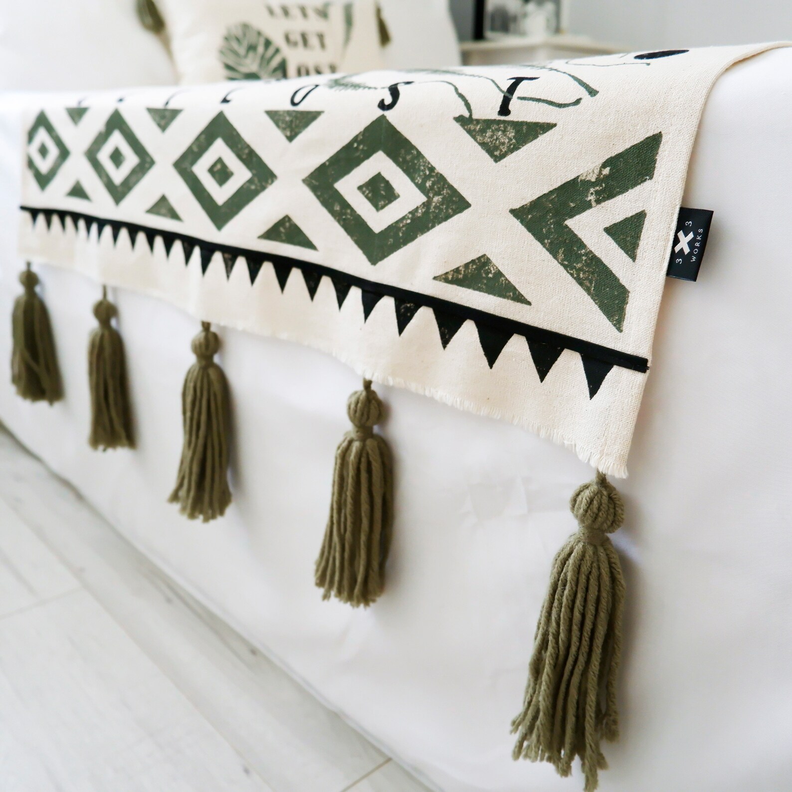 Boho Style Bed Runner/ Bed Throw With Botanical/ Bed Scarf - Etsy