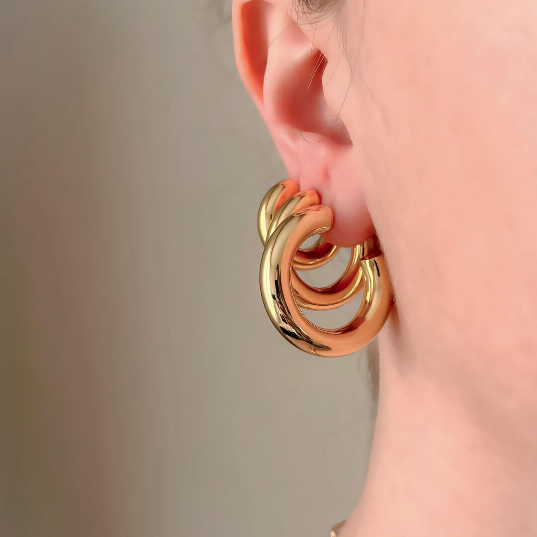 Gold Hoop Earrings in 3 Sizes, Stacking Hoop Earrings, Lightweight ...