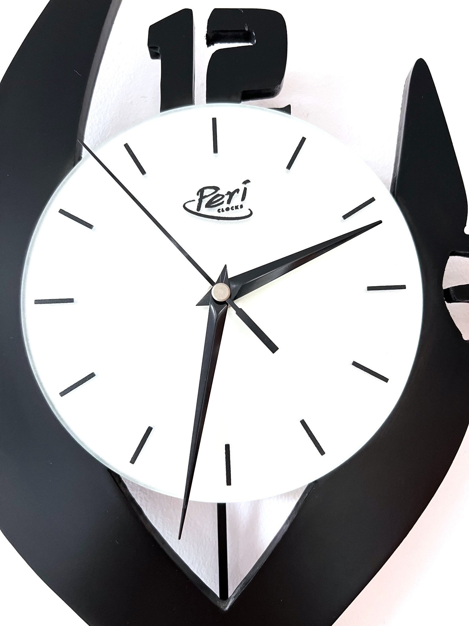 Vintage 'peri Clocks' Wall Clock 90s / Y2K - Etsy