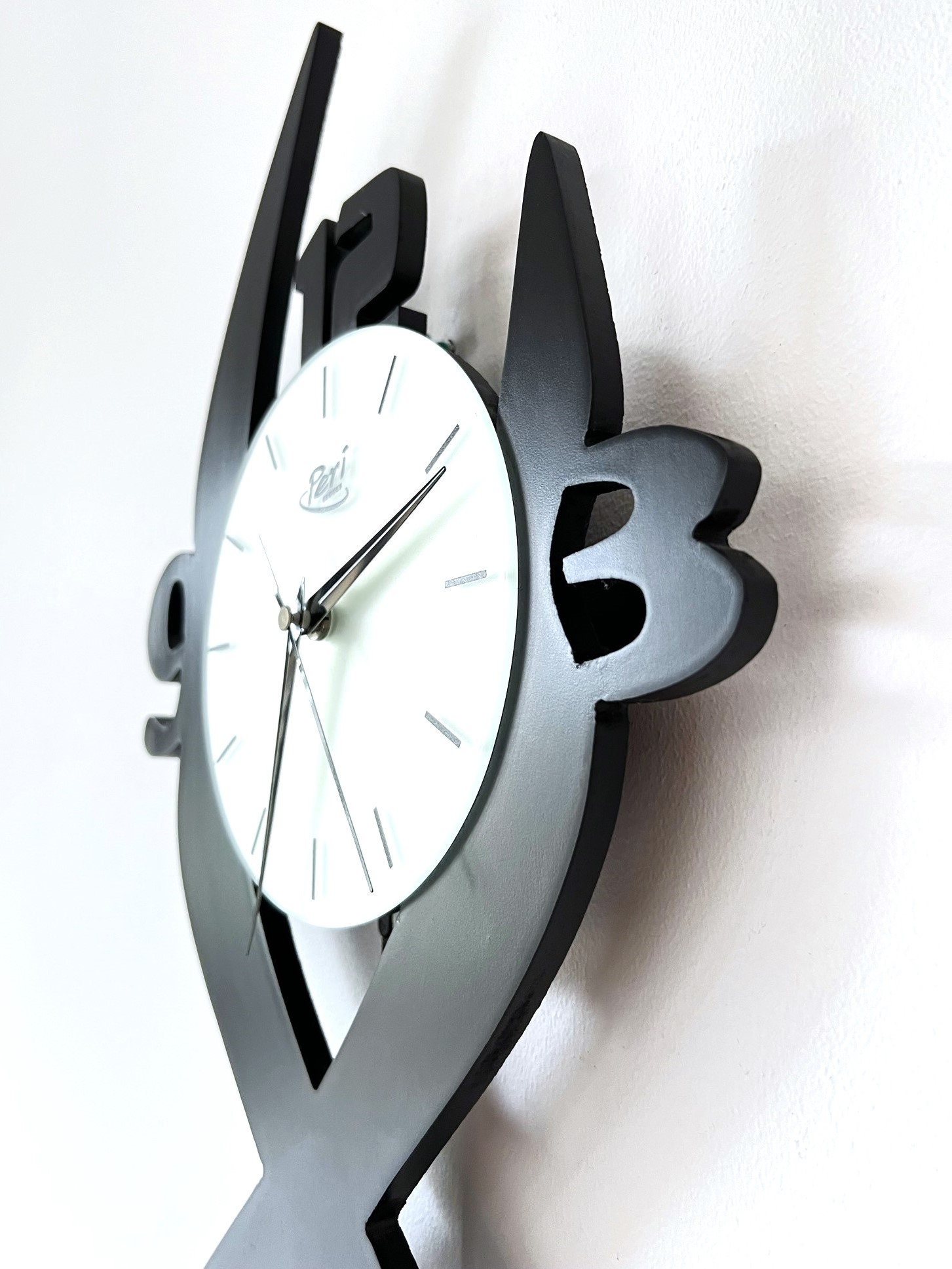 Vintage 'peri Clocks' Wall Clock 90s / Y2K - Etsy