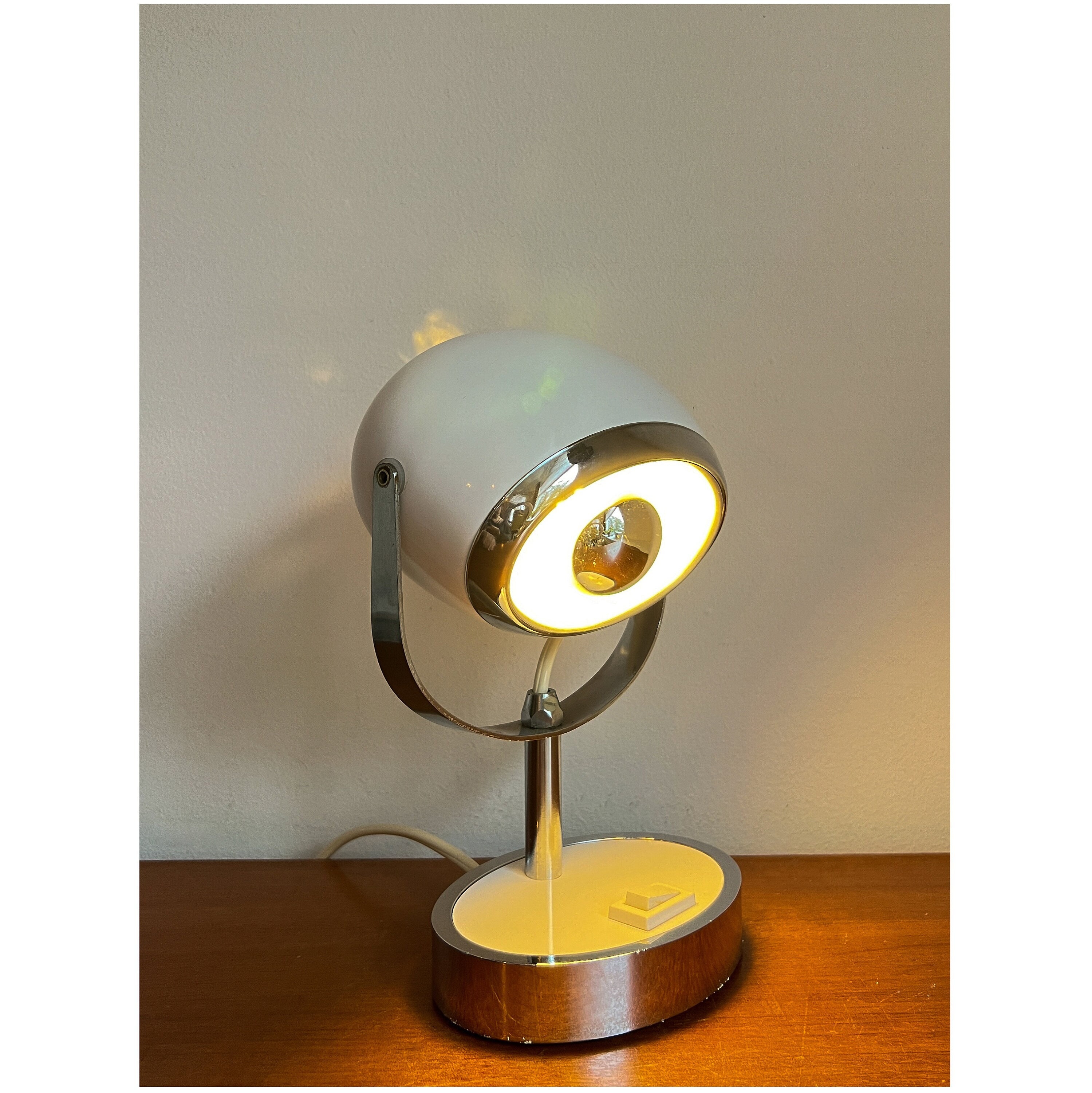 Vintage Eyeball Desk Light 1960/70s Oval Shape Excellent - Etsy