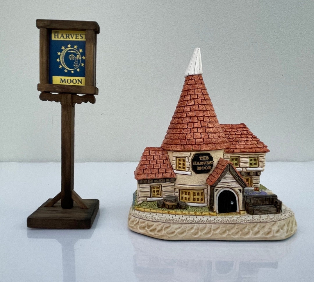 The Harvest Moon Miniature Cottage by David Winter - Etsy